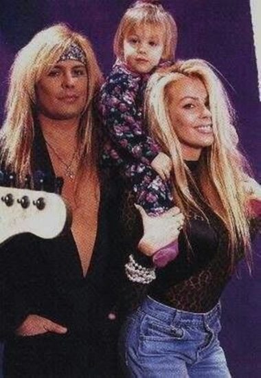Vince Neil e a trágica morte da filha, Skylar, aos 4 anos