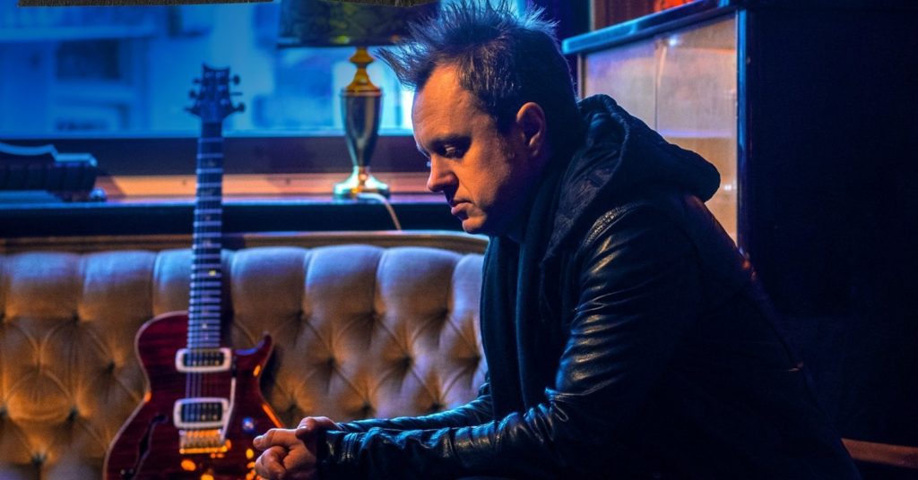 Simon McBride é oficializado como guitarrista do Deep Purple