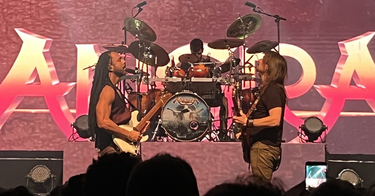 Angra celebra 20 anos de “Rebirth” com show afiado em São Paulo