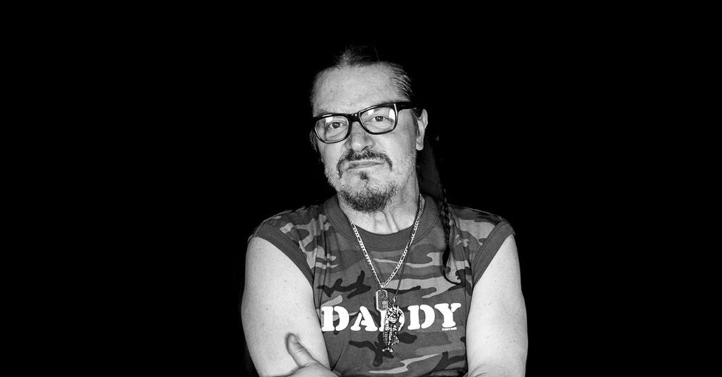 Mike Patton fala sobre depressão e alcoolismo na pandemia