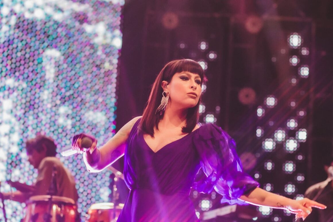 Pitty e Nando Reis encantam com show em São Paulo