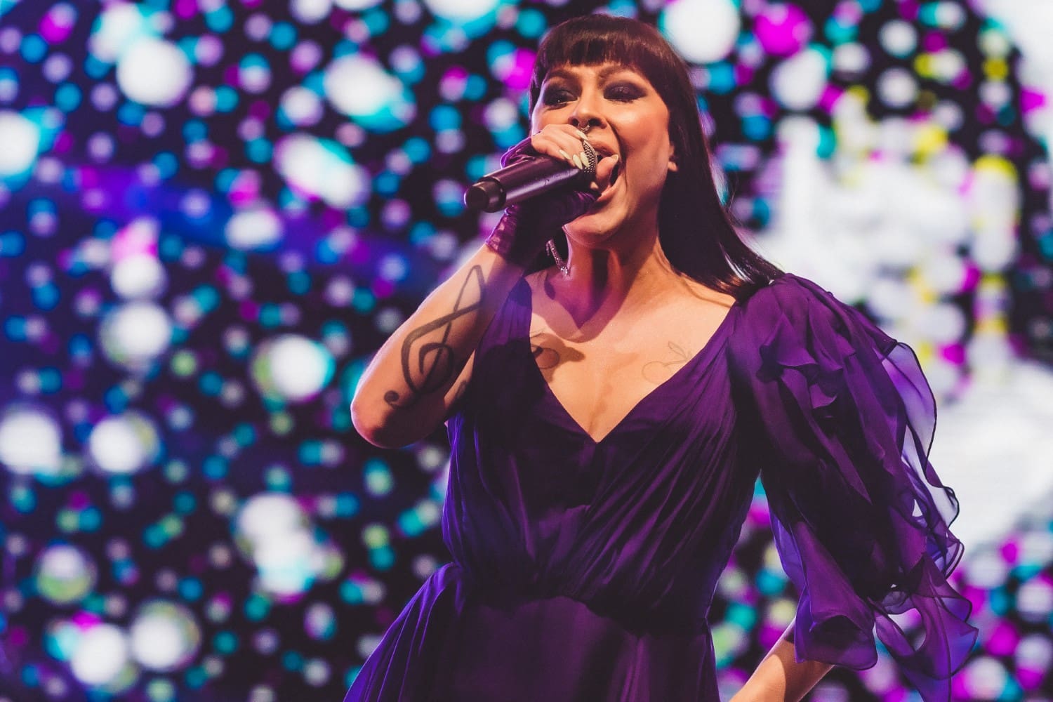 Pitty e Nando Reis encantam com show em São Paulo