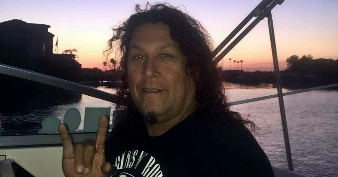 Chuck Billy diz trabalhar em álbum solo e revela detalhes da sonoridade