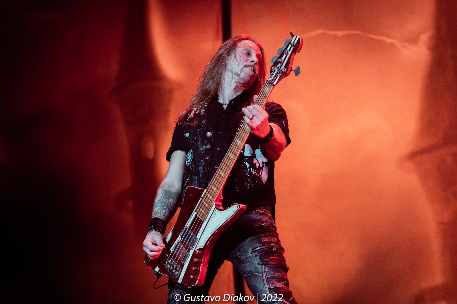 Helloween e Hammerfall divertem fãs com show em SP