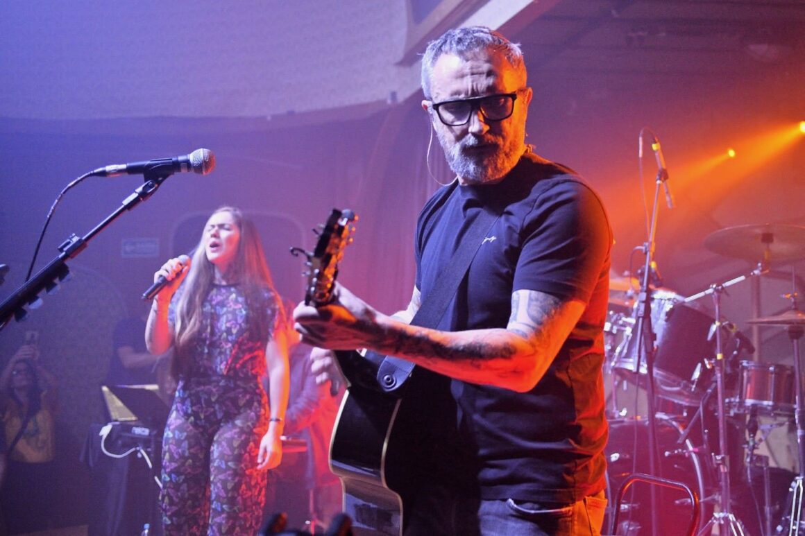 The Puro estreia com show intimista em São Paulo