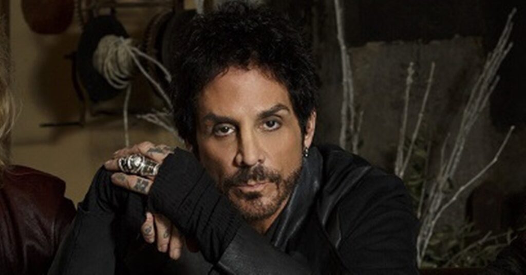 Deen Castronovo credita demissão da banda de Ozzy a início no abuso de ...