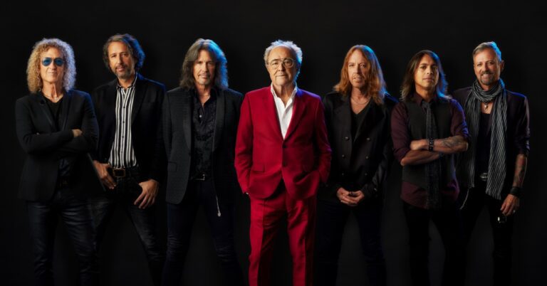 Foreigner anuncia turnê de despedida com início em 2023
