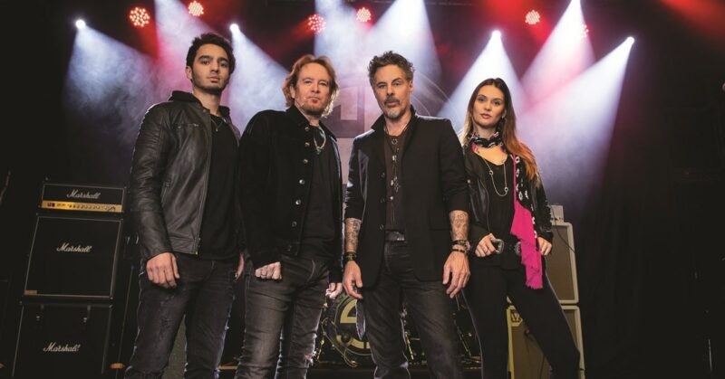 Entrevista: Julia Lage fala sobre Smith/Kotzen, Vixen e mais