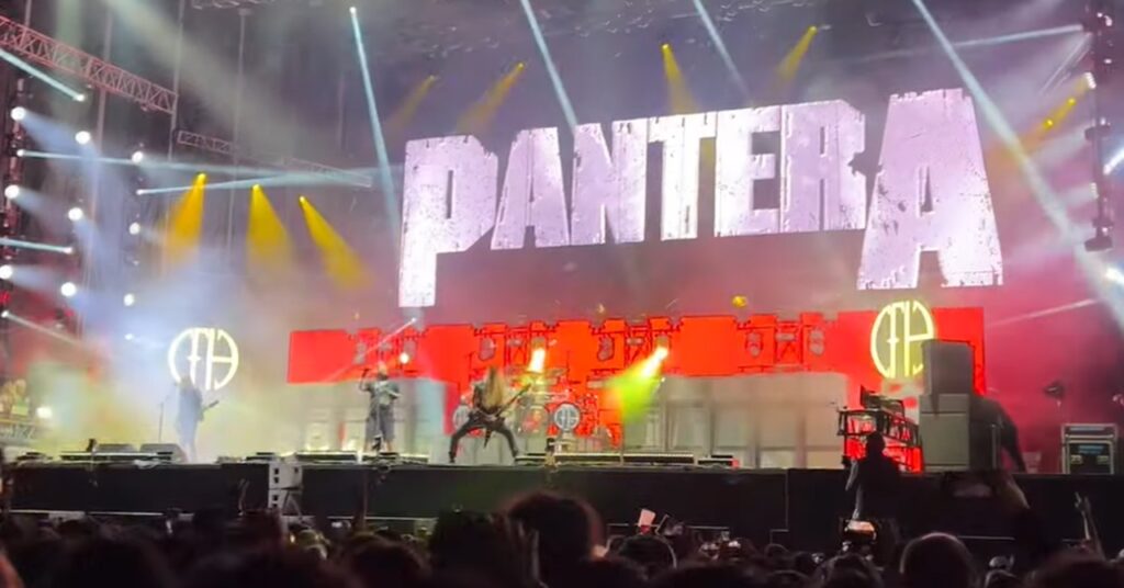 Pantera faz seu primeiro show desde 2001, veja como foi