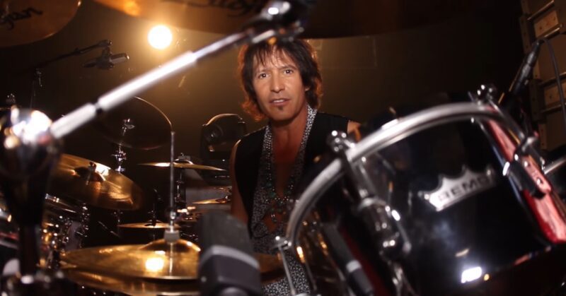 Jay Schellen é anunciado como baterista permanente do Yes