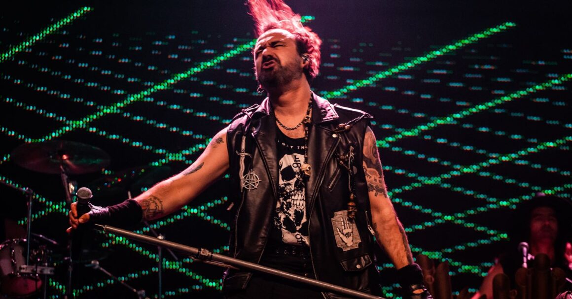 Fernando Ribeiro passa mal durante “show mais difícil” do Moonspell