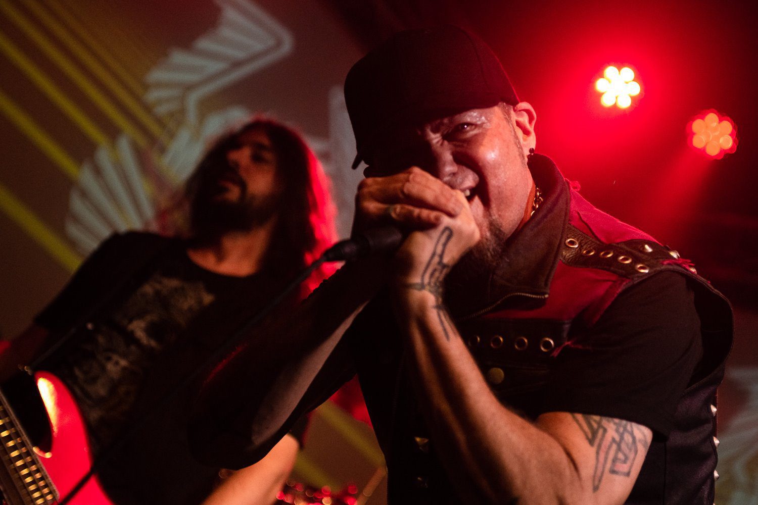 Tim “Ripper” Owens e Udo Dirkschneider enfileiram clássicos do Judas ...