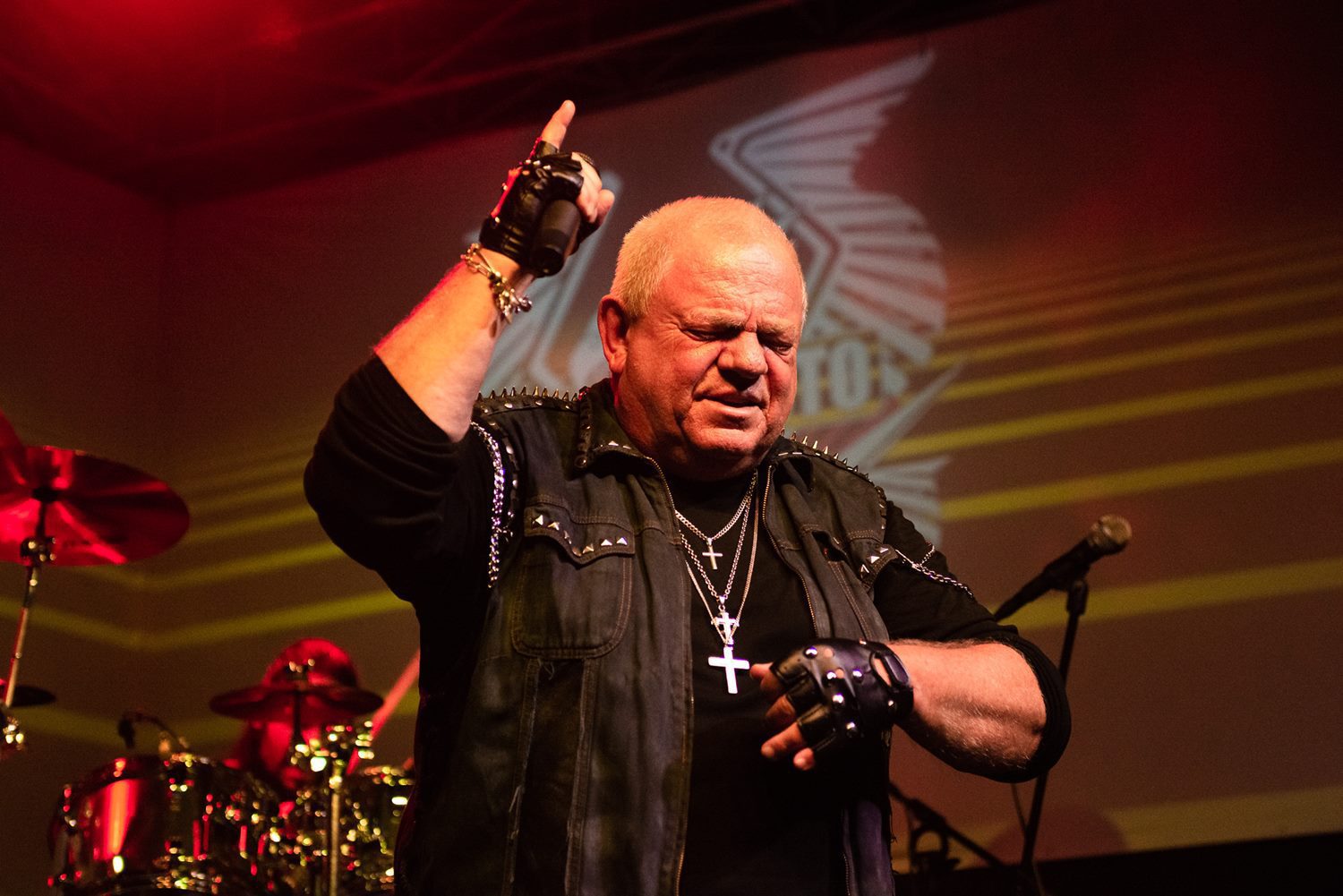 Tim “Ripper” Owens e Udo Dirkschneider enfileiram clássicos do Judas ...