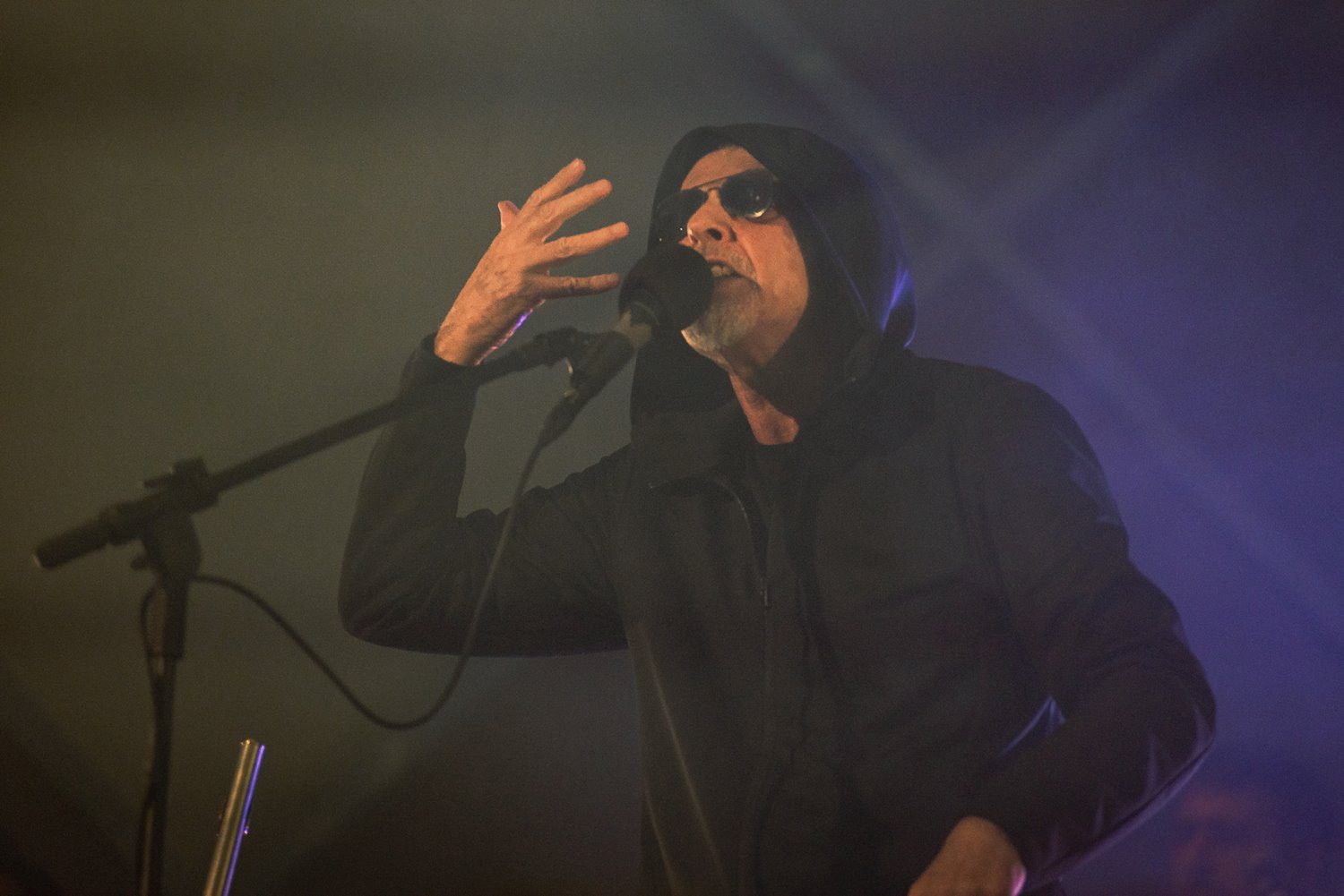 Ritchie celebra “Voo de Coração” e mais com show carismático e ...