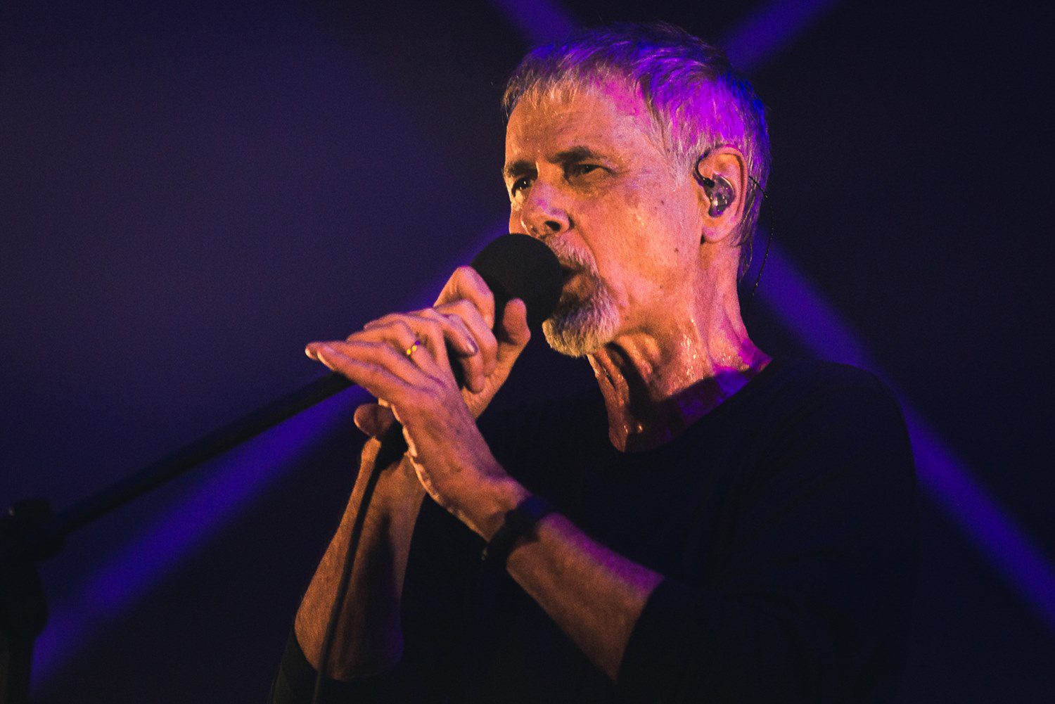 Ritchie celebra “Voo de Coração” e mais com show carismático e ...