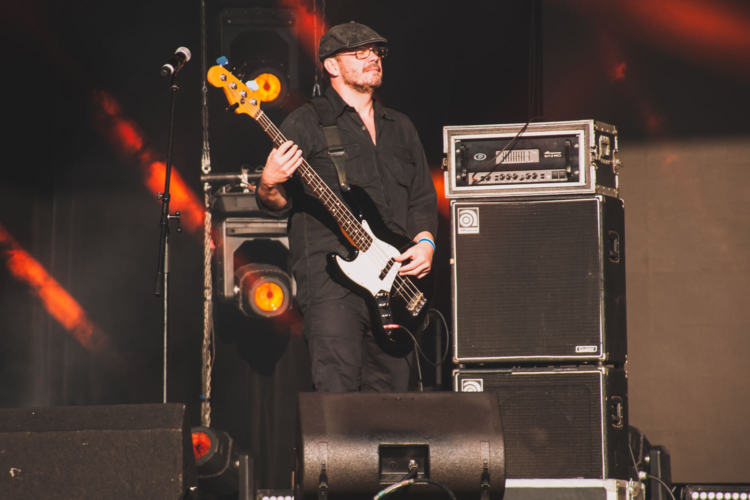 Best of Blues and Rock reúne revolucionários da guitarra no 1º dia