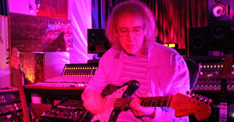 Kevin Shields (My Bloody Valentine) lança pedal com a Fender que traz ...