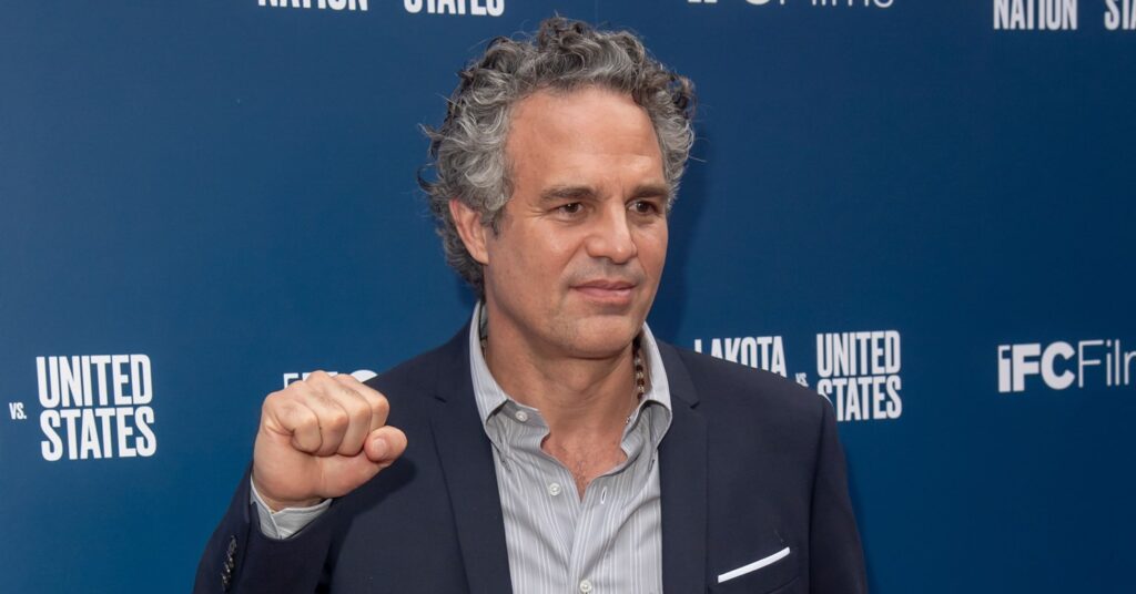 A ideia de Mark Ruffalo contra bilionários para revolucionar indústria ...